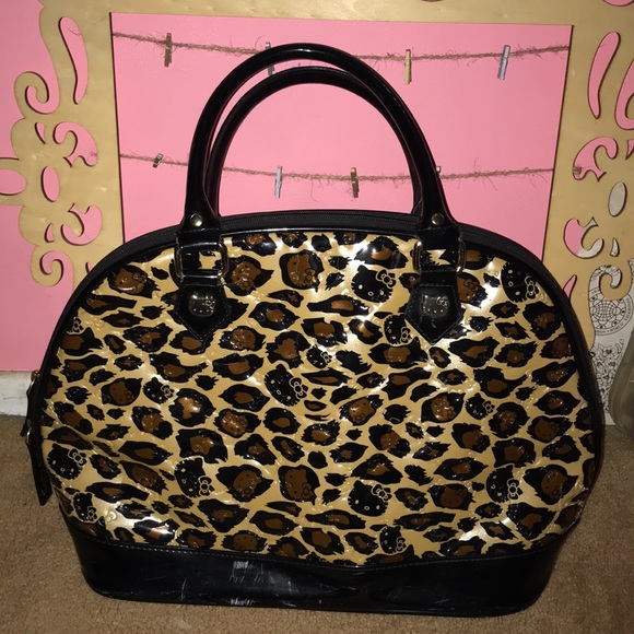 Hello Kitty | Bags | Hellokitty Loungfly Extra Large Leopard Purse ...